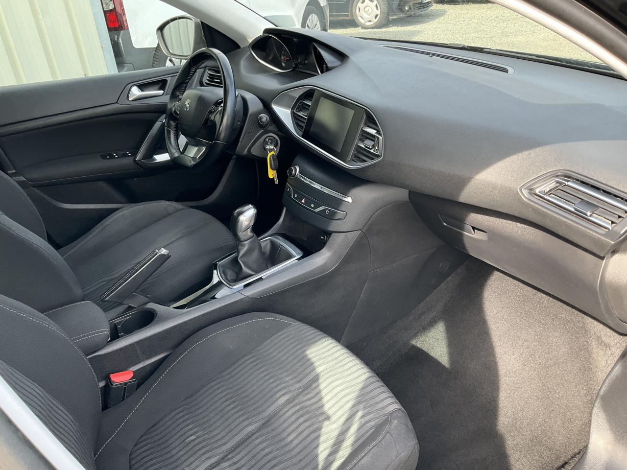 NEEL AUTO IMPORT - PEUGEOT-308-II 1.6 BLUE HDI 100 CH 5 PORTES